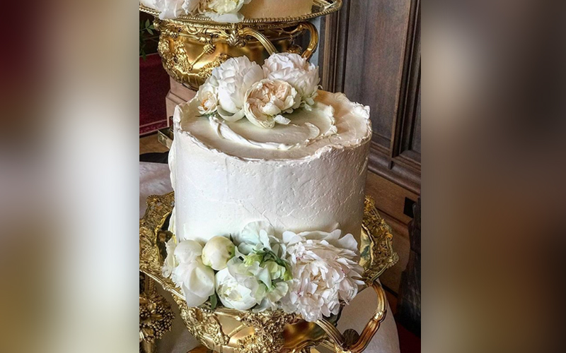 Royal Wedding Cake Meghan Markle dan Pangeran Harry Tampil Memukau Royal Wedding Cake Meghan Markle dan Pangeran Harry Tampil Memukau